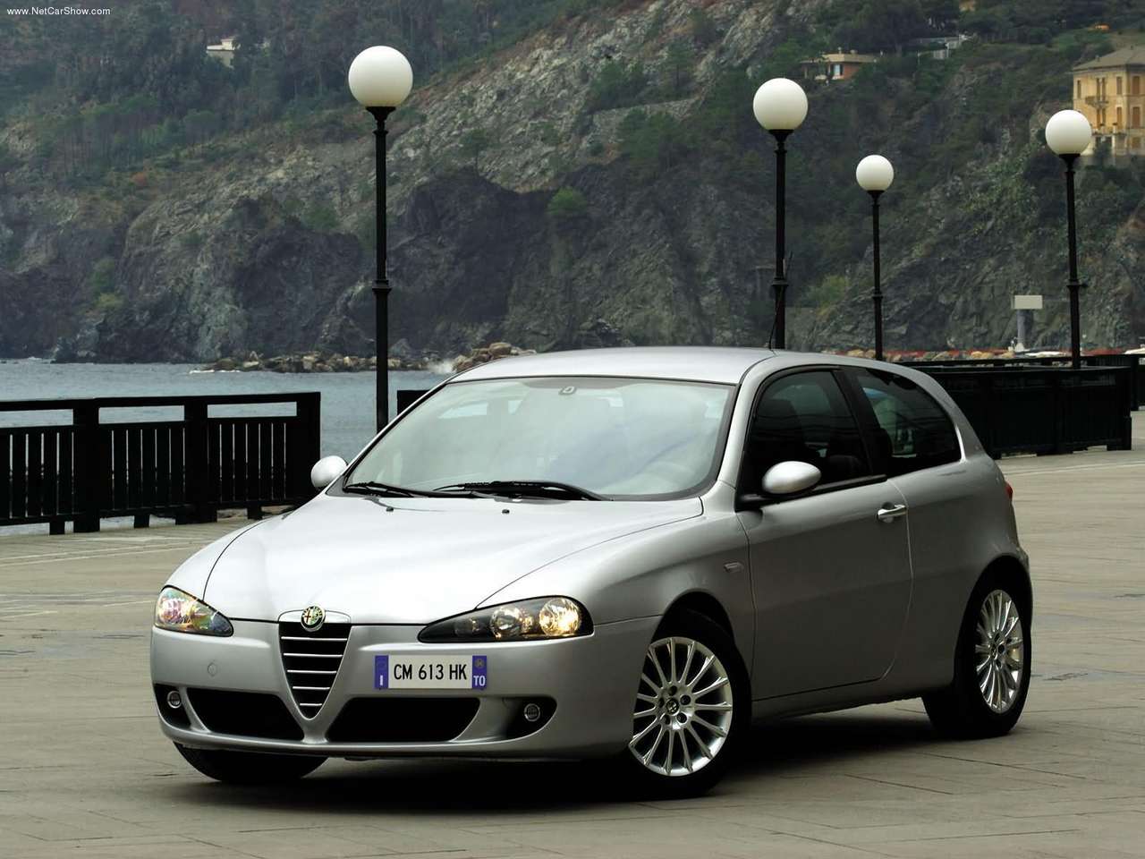 Alfa Romeo 147 technical specifications and fuel economy